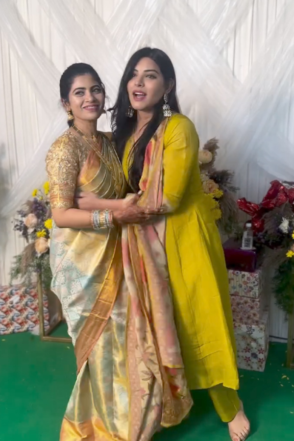 ఆర్జే కాజల్ గృహప్రవేశంలో ప్రియాంక సింగ్ సందడి (ఫొటోలు) | RJ Kajal House Warming Ceremony Photos ...